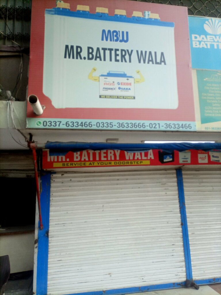 Akümülatör ve şarj cihazları Mr battery wala, Karaçi, foto