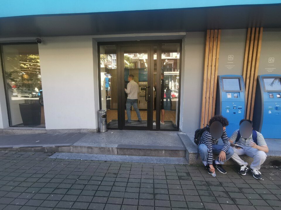 Banka TBC bank, Batum, foto