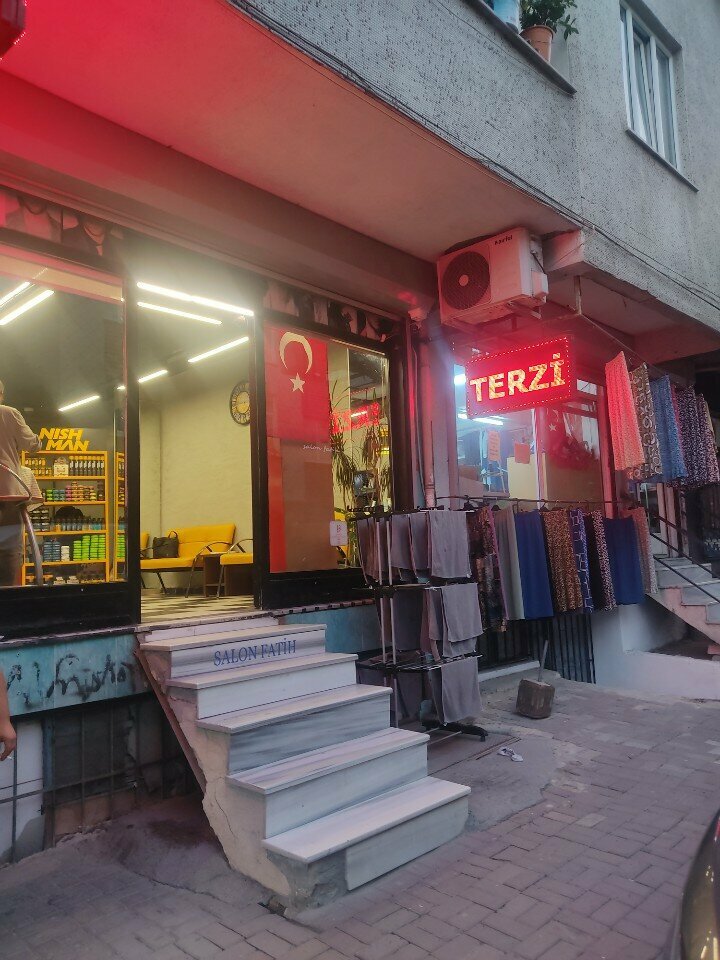 Berberler Salon Fatih, İstanbul, foto
