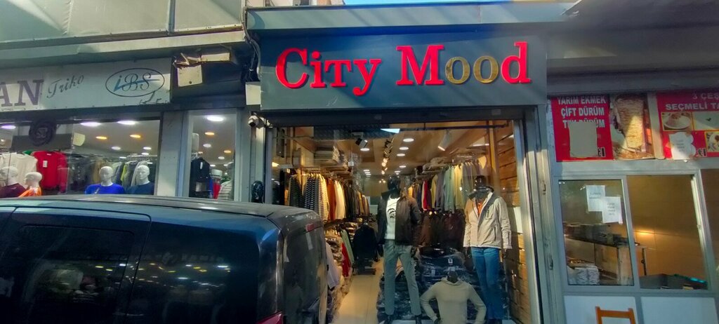 Giyim mağazası City Mood, İzmir, foto
