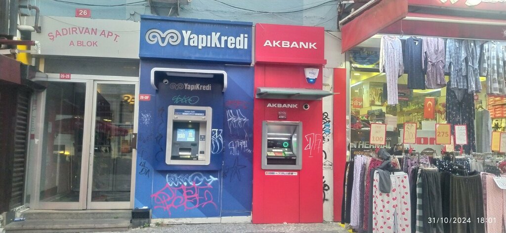 ATM'ler Akbank ATM, İstanbul, foto