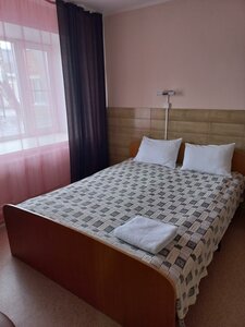 Polet (Aerovokzalnaya ulitsa No:24, Boguchany Village), otel  Krasnoyarski krayından