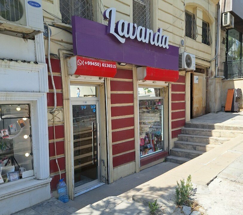 Bijuteriler Lavanda Parfum Cosmetics, Bakü, foto