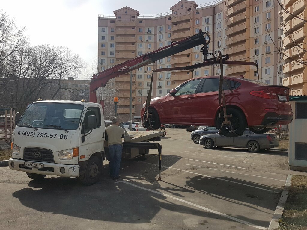 Çekici hizmeti Evakuator Manipulyator, Moskova, foto