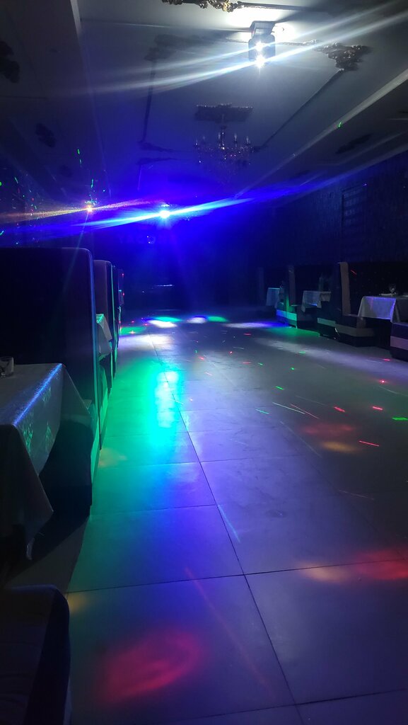 Restoran Yagona, Karşı, foto