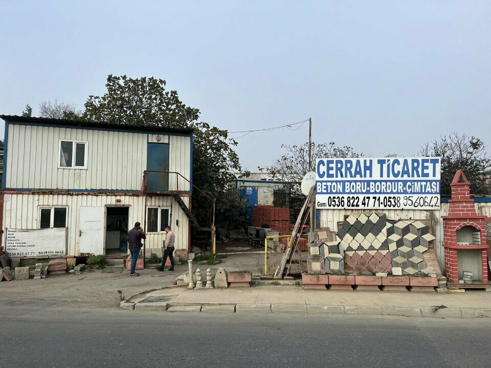Kaldırım taşları Cerrah Ticaret, İstanbul, foto