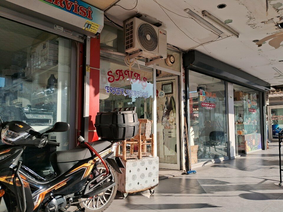 Berberler Savaş Erkek Kuaförü, Adana, foto
