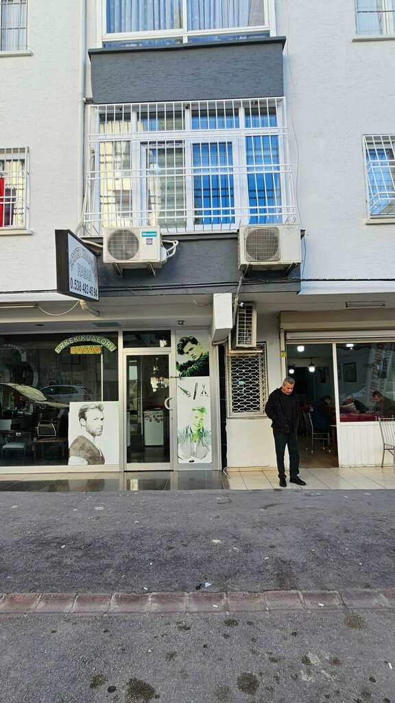 Berberler Kuaför Hasan, Adana, foto