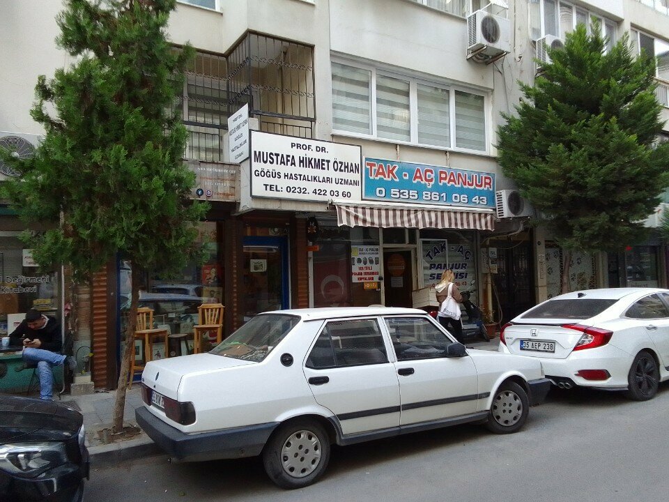 Özel muayenehaneler Prof. Dr. Mustafa Hikmet Özhan, İzmir, foto