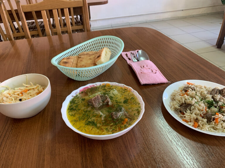 Kantin, yemekhane Столовая, Vladikavkaz, foto