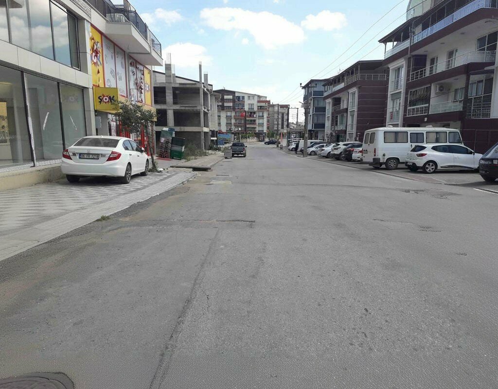 Market Kibrit Market, İzmit, foto