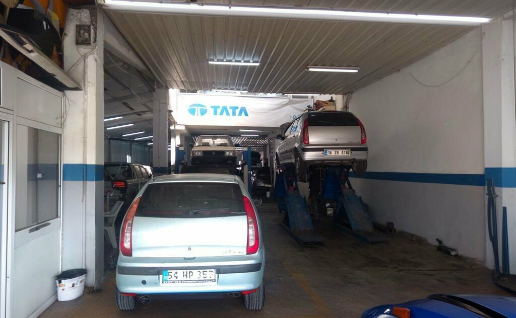 Otomobil servisi Tata Yedek Servis, Bursa, foto