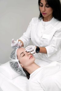 Medical Technologies (Vosstaniya Street No:8), tıp merkezleri ve klinikler  Saint‑Petersburg'dan