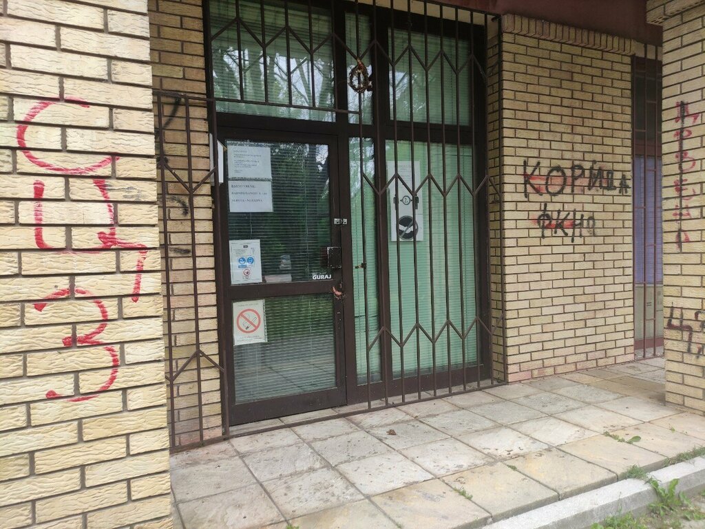 Muhasebeciler Nasl-Pan, Novi Sad, foto