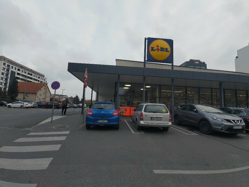 Süpermarket Lidl, Belgrad, foto