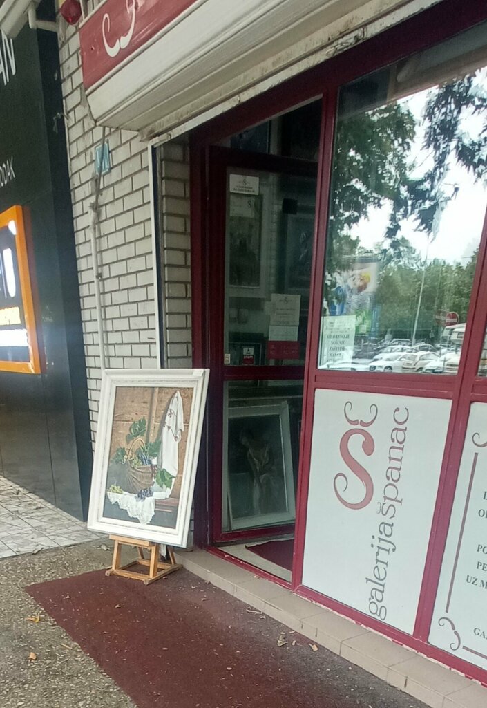 Sanat atölyeleri Galerija Španac prodaja slika, Belgrad, foto