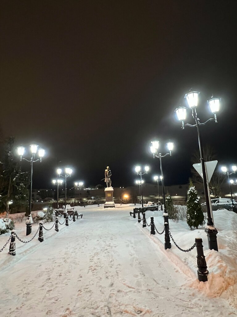 Anıt, heykel А.С. Пушкин, Staritsa, foto
