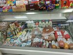 Продукты (Samara Region, Volzhskiy rayon, selskoye poseleniye Voskresenka, posyolok Molodogvardeyskiy), market  Samarskaya oblastından