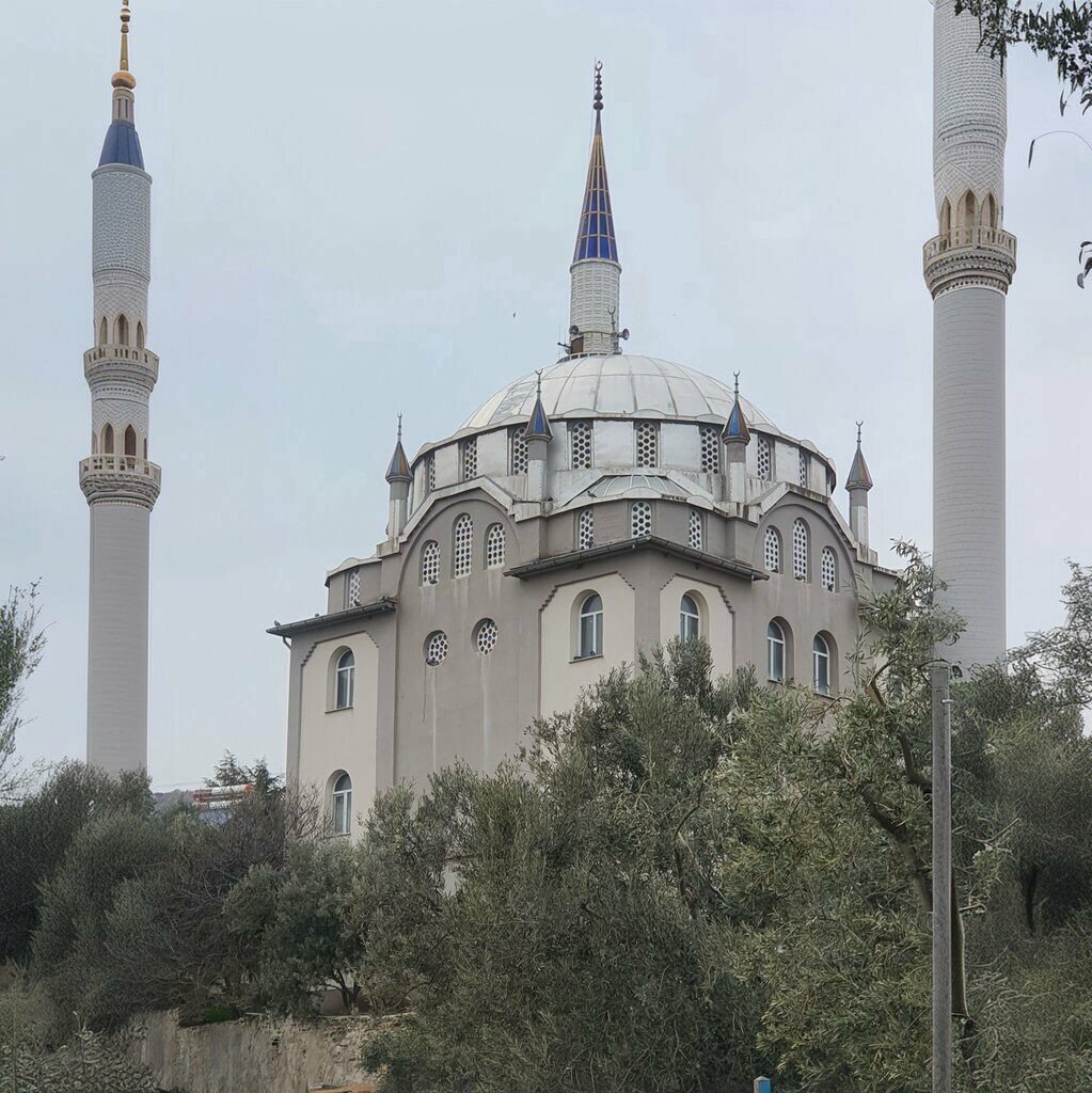Cami Gökeyüp Mahallesi Fatih Cami, Salihli, foto