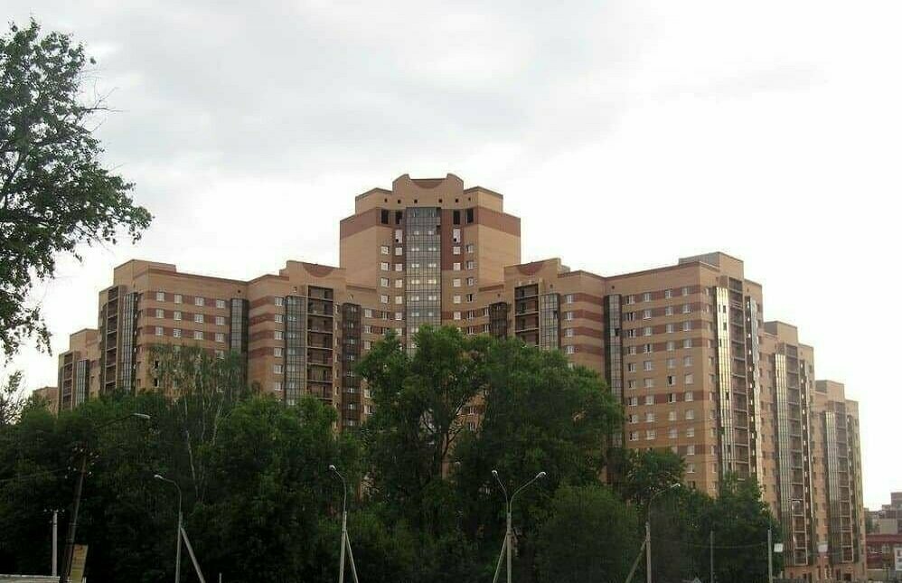 Konut blokları Всеволожский каскад, Vsevolgsk, foto