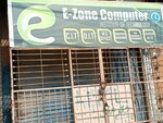 E zone (Korangi 12000 Road No:O21, Karachi), bilgisayar aksesuarları  Karaçi'den
