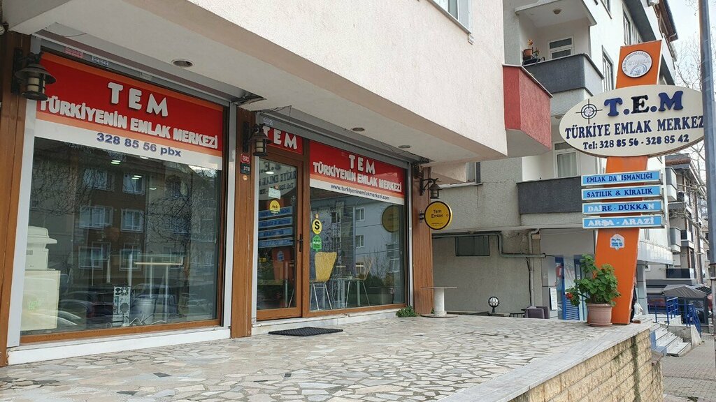Emlak ofisi Tem Türkiye'nin Emlak Merkezi, İstanbul, foto