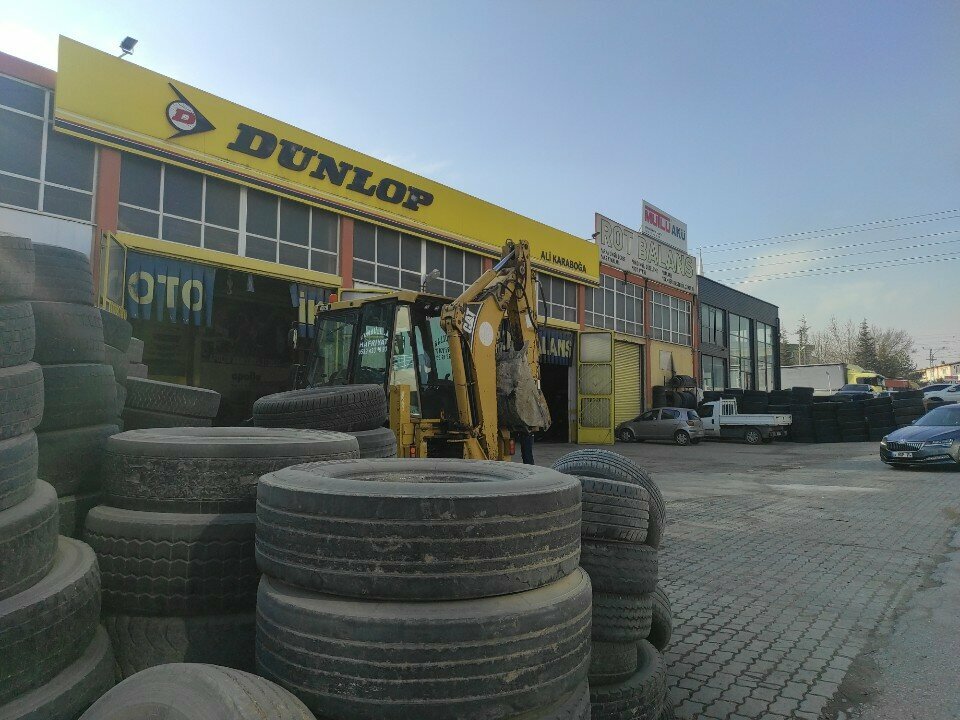 Jant ve lastikçiler Dunlop Lastik, Konya, foto