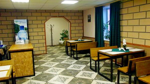 Соседи (ulitsa Karla Libknekhta No:3, Yuzhny planirovochny rayon, Gagarinskiy rayon, Rybinsk), kafe  Rybinsk'ten