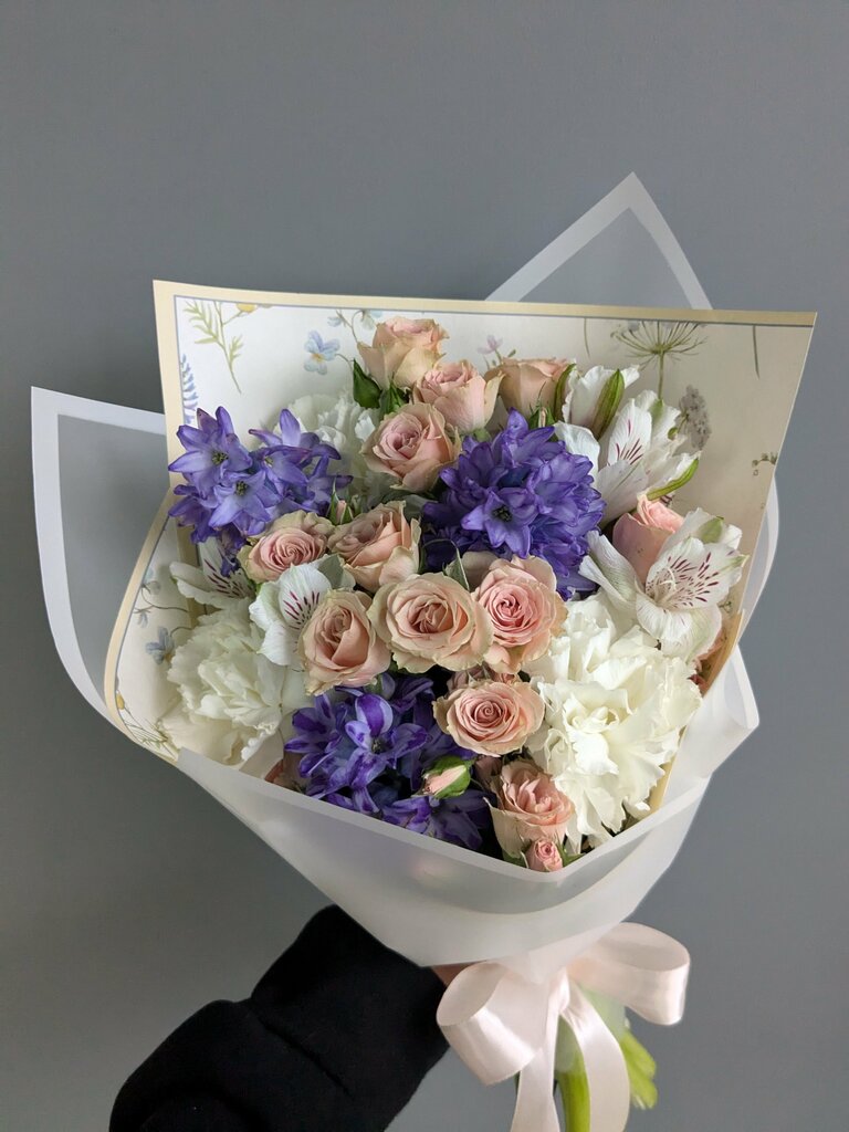 Çiçekçiler Mira, Saint‑Petersburg, foto