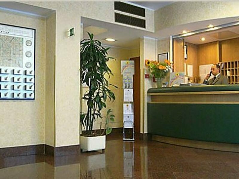 Otel Residence Desenzano, Milano, foto