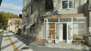 Vee Nail Salon (strada Mihai Eminescu No:40, sectorul Centru), manikür-pedikür  Kişinev'den