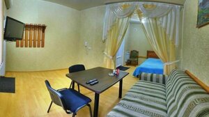 5 Zvezd (Iristonskaya ulitsa No:86), otel  Vladikavkaz'dan