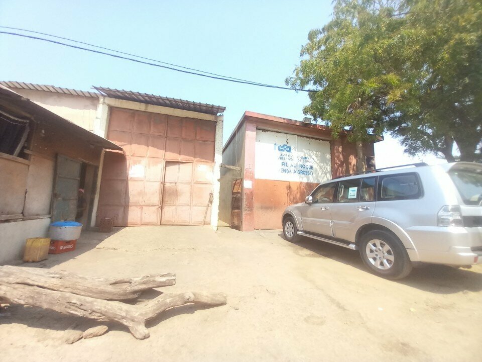 Toptan satış mağazaları Tefac, Loanda, foto