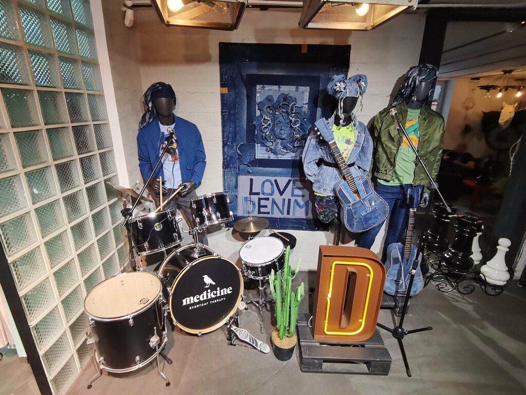 Toptan giyim Vosq Opt, Moskova, foto