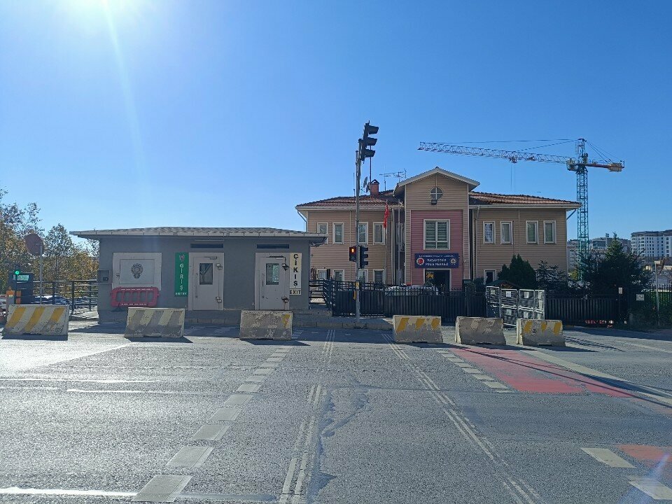 Belediyeler, devlet daireleri Başakşehir İlçe Emniyet Müdürlüğü Ek Hizmet Binası, İstanbul, foto