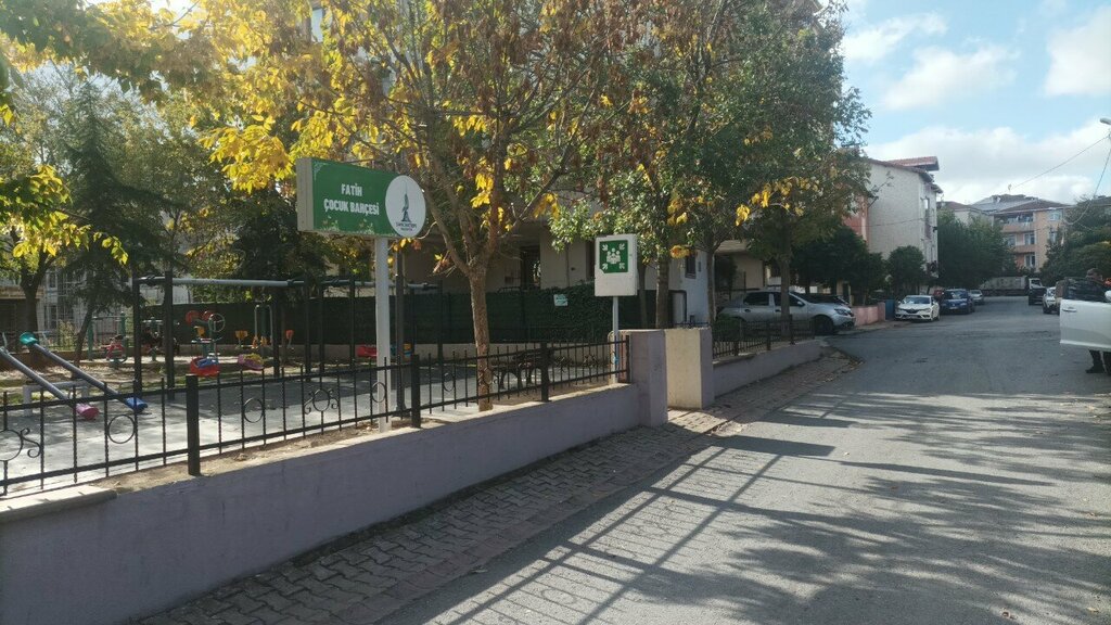 Parklar ve ormanlar Fatih Çocuk Bahçesi, İstanbul, foto