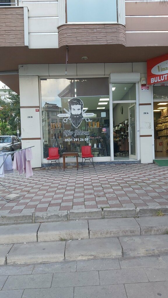 Kuaförler Uğur Yıldırım Berber, İstanbul, foto