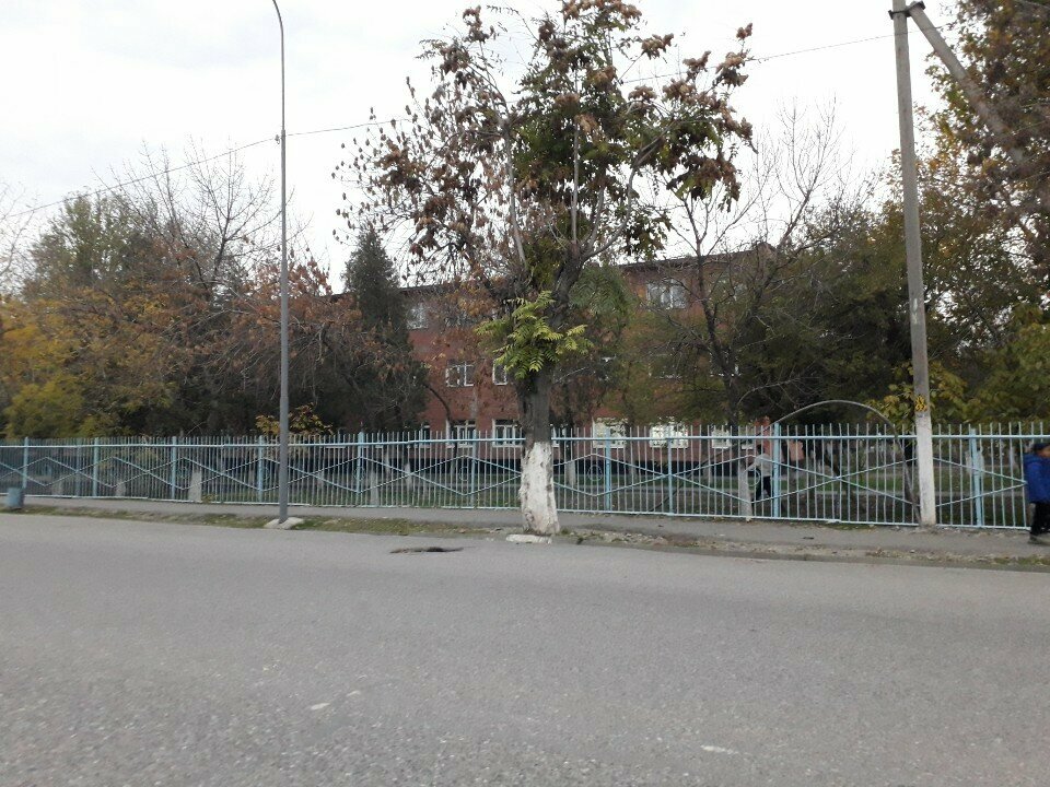 Ortaokul School № 9, Celalabat, foto