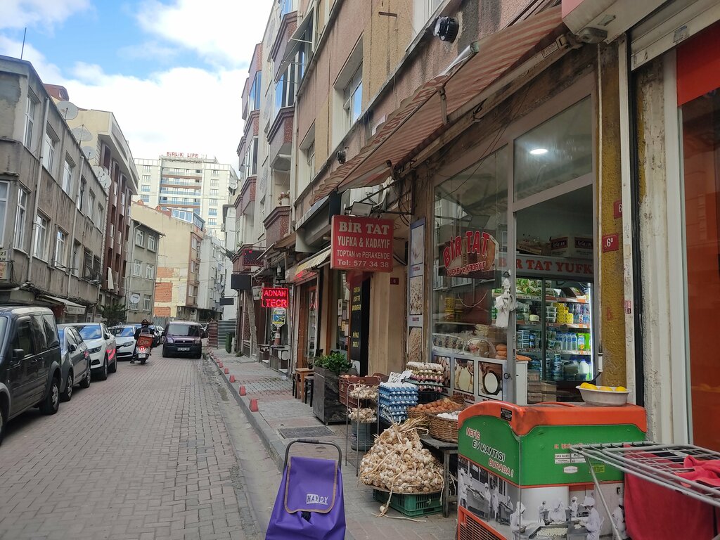 Hazır gıda satan yerler Bir Tat Gıda, İstanbul, foto