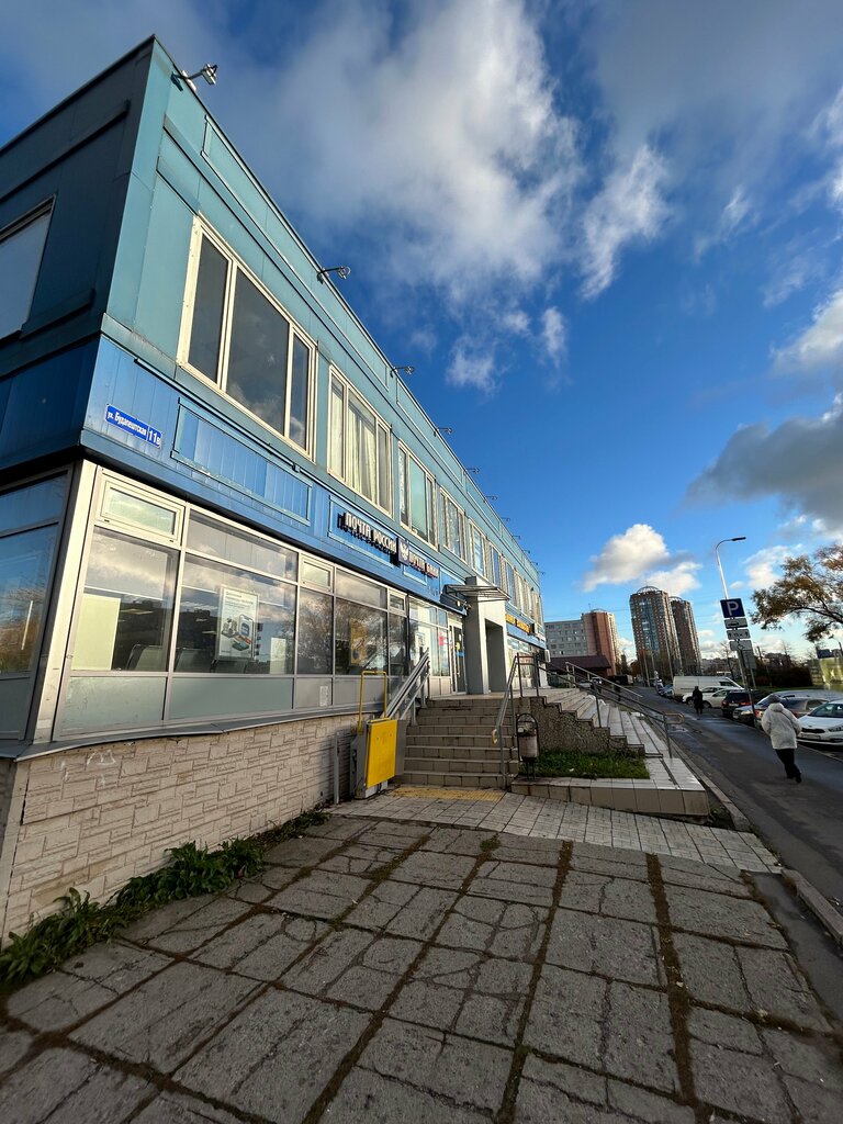 Heykel ve mezarlık taşı üreticileri Granitnaya masterskaya Tret’yakova, Saint‑Petersburg, foto