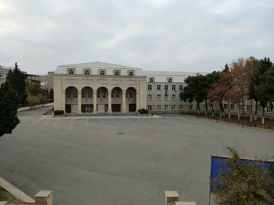 Ortaokul Gəncə Şəhər Vaqif Əliyev adına 12 Tam Orta Məktəb, Gence, foto