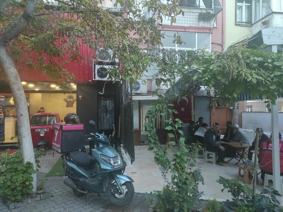 Vakıflar Serhendi Vakfı Üsküdar temsilciliği, İstanbul, foto