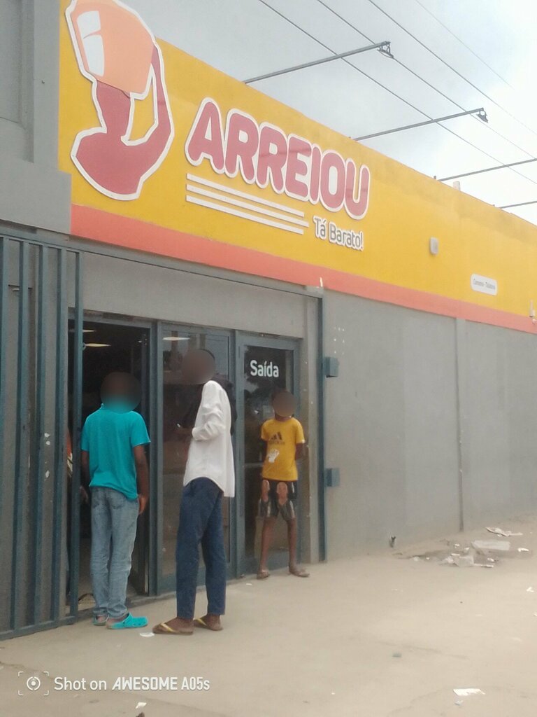 Süpermarket Arreiou Estrada Talatona-Camama, Loanda, foto