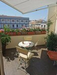 Estes (Calabria, Crotone), daireler  Crotone'den