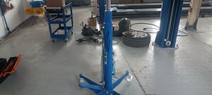 Avto iskra (Sovetskaya ulitsa No:25, selo Znamenskoye), otomobil servisi  Orlovskaya oblastından