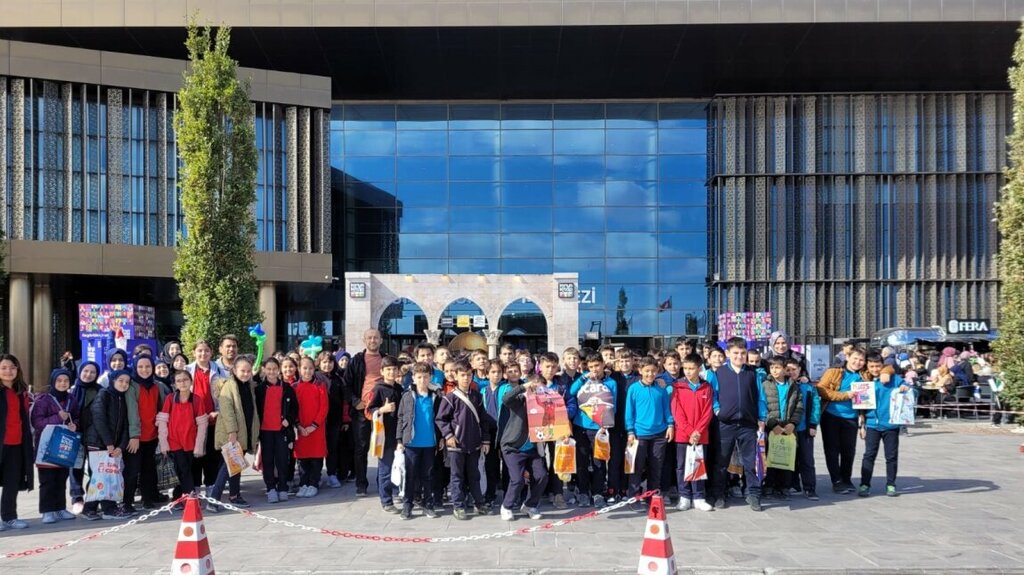 Ortaokul Necip Fazıl Kısakürek İmam Hatip Ortaokulu, Konya, foto
