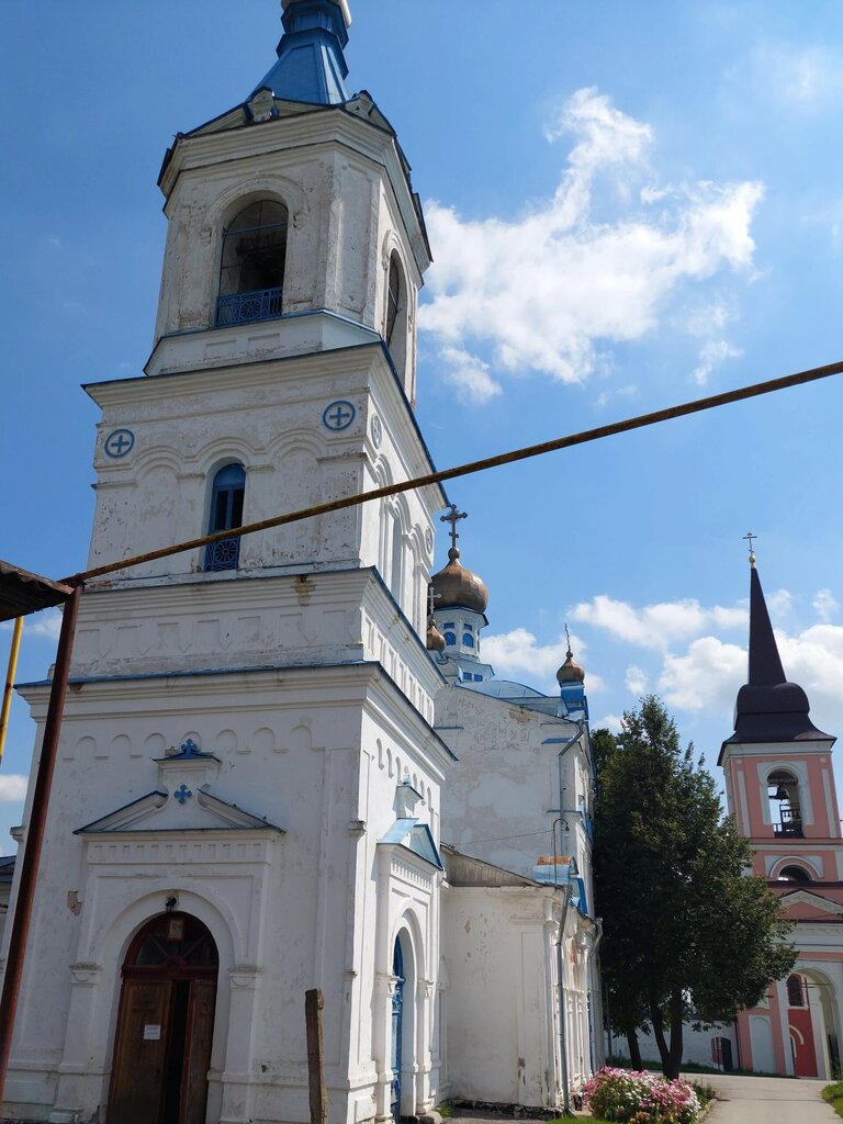 Turistik yerler Колокольня, Beliov, foto