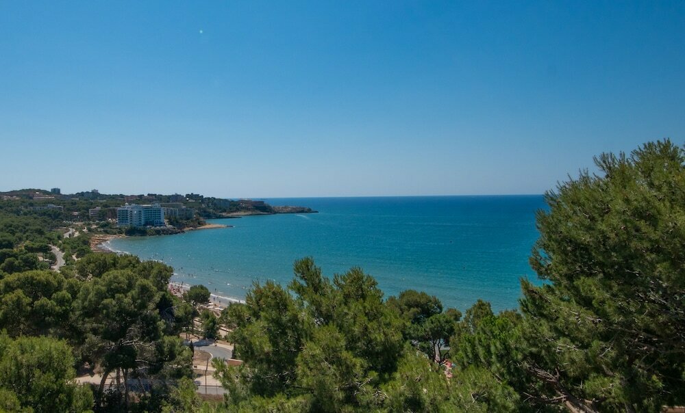 Kısa süreli konaklama Apartamento Differentflats Cala Dorada, Katalonya, foto