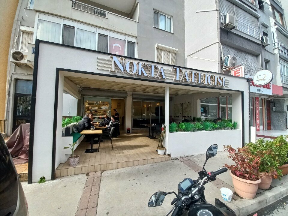 Pasta, şekerleme ve tatlı Nokta Tatlıcısı, İzmir, foto