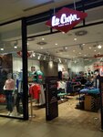 Lee Cooper (Visoka Street No:31, naseljeno mesto Čukarica), giyim mağazası  Belgrad'dan